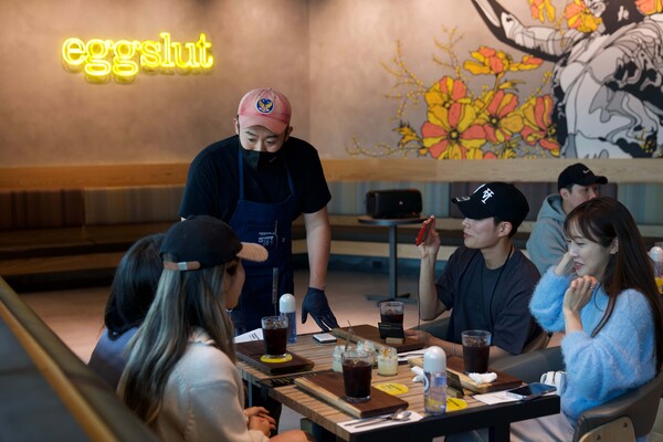 [우컨신상] ‘캠핑세트부터 그래놀라까지’ LG생활건강·SPC·SSG닷컴·롯데·농심·쿠팡